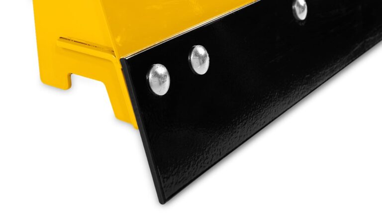 XRS™ Winged Snow Plow for Skid-Steers | FISHER®