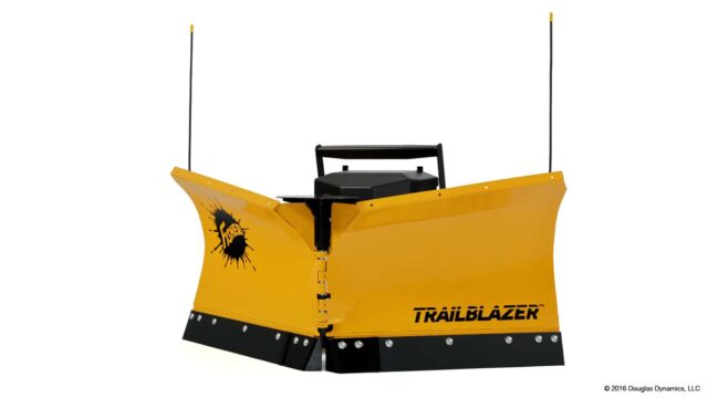 TRAILBLAZER™ Heavy-Duty Straight Blade & V-Plow | FISHER®