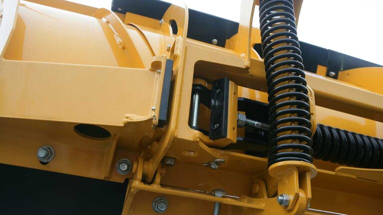 XRS™ Winged Snow Plow for Skid-Steers | FISHER®