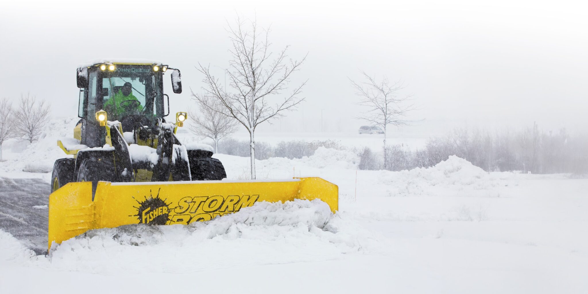 STORM BOXX HX Hydraulic-Wing Pusher Plow | FISHER®