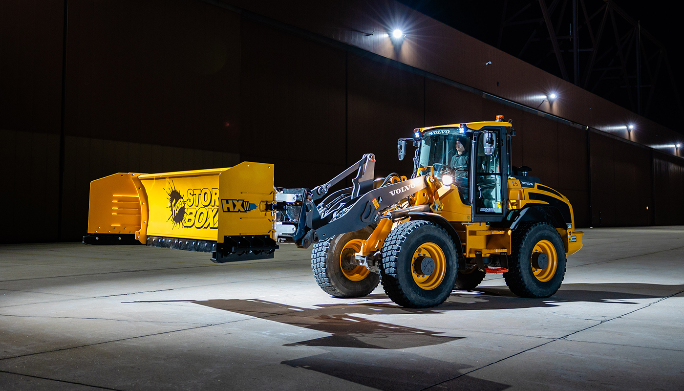 Wheel Loaders & Backhoe Snowplows | FISHER®
