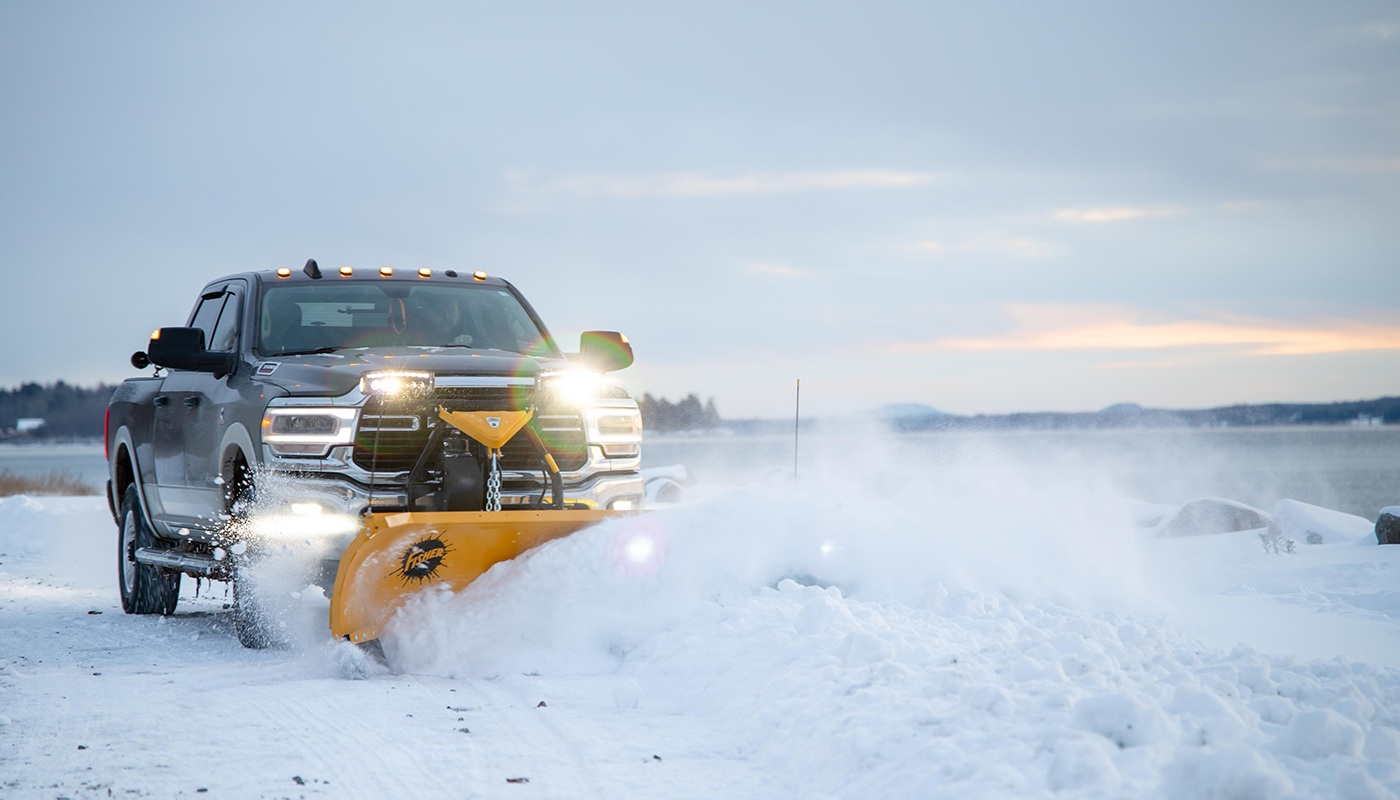 XRS™ Winged Snow Plow for Skid-Steers | FISHER®